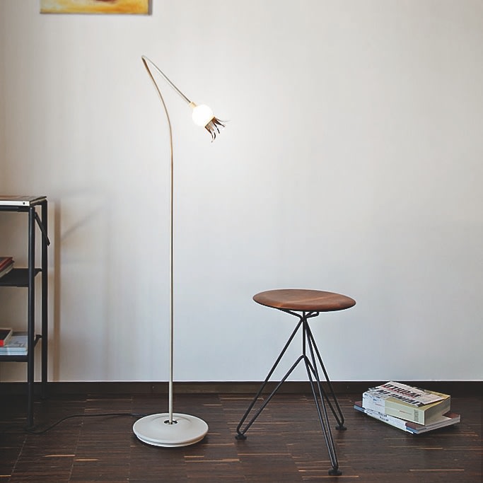 Poppy Floor Lamp Serien Lighting