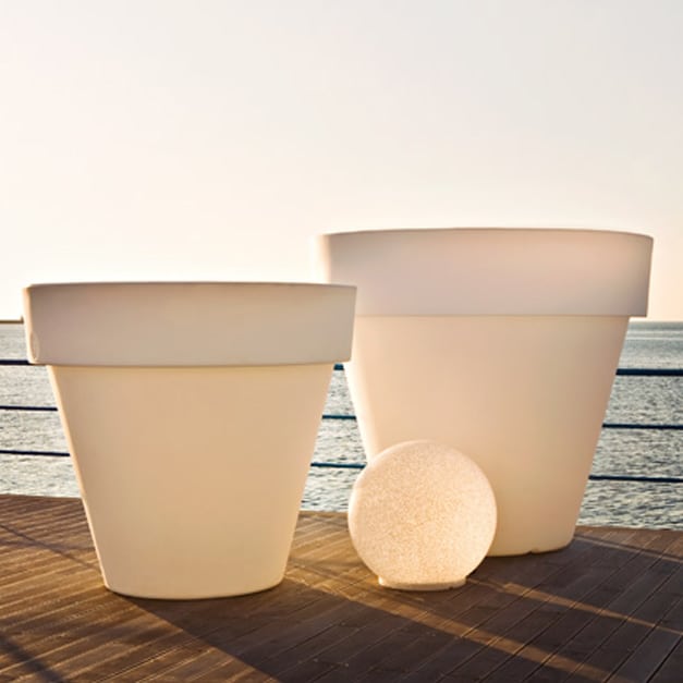 Planter Vas-One by Serralunga