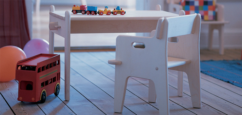 Kindertisch CH411 von Carl Hansen | dieter horn